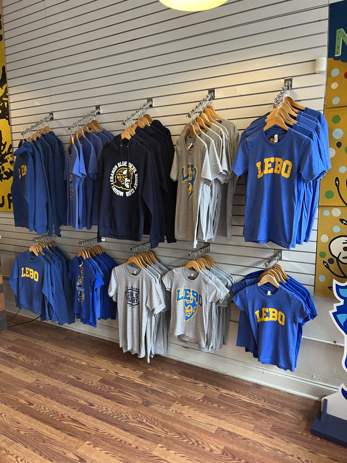 Unwrap the joy of shopping local in Lebo - Mt Lebanon Magazine